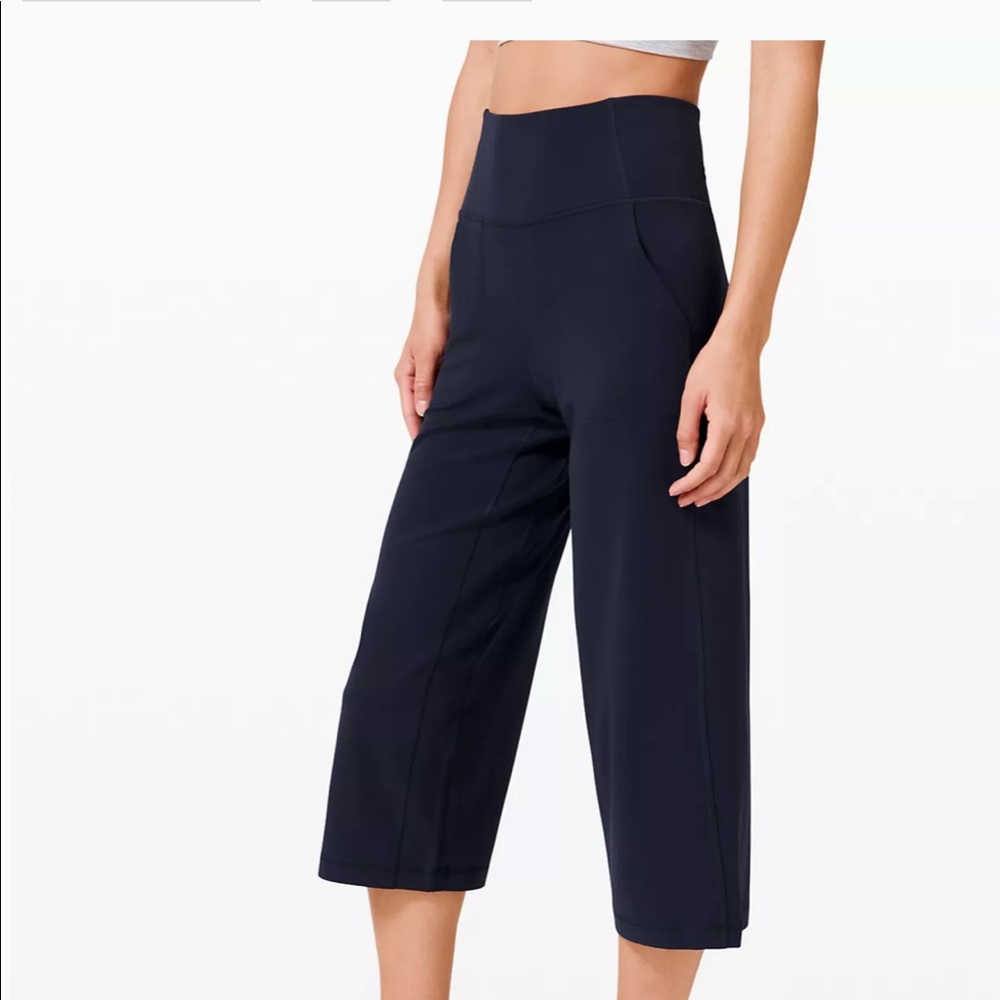 Lululemon Align Wide Leg Super-High-Rise Crop 23" - Gem